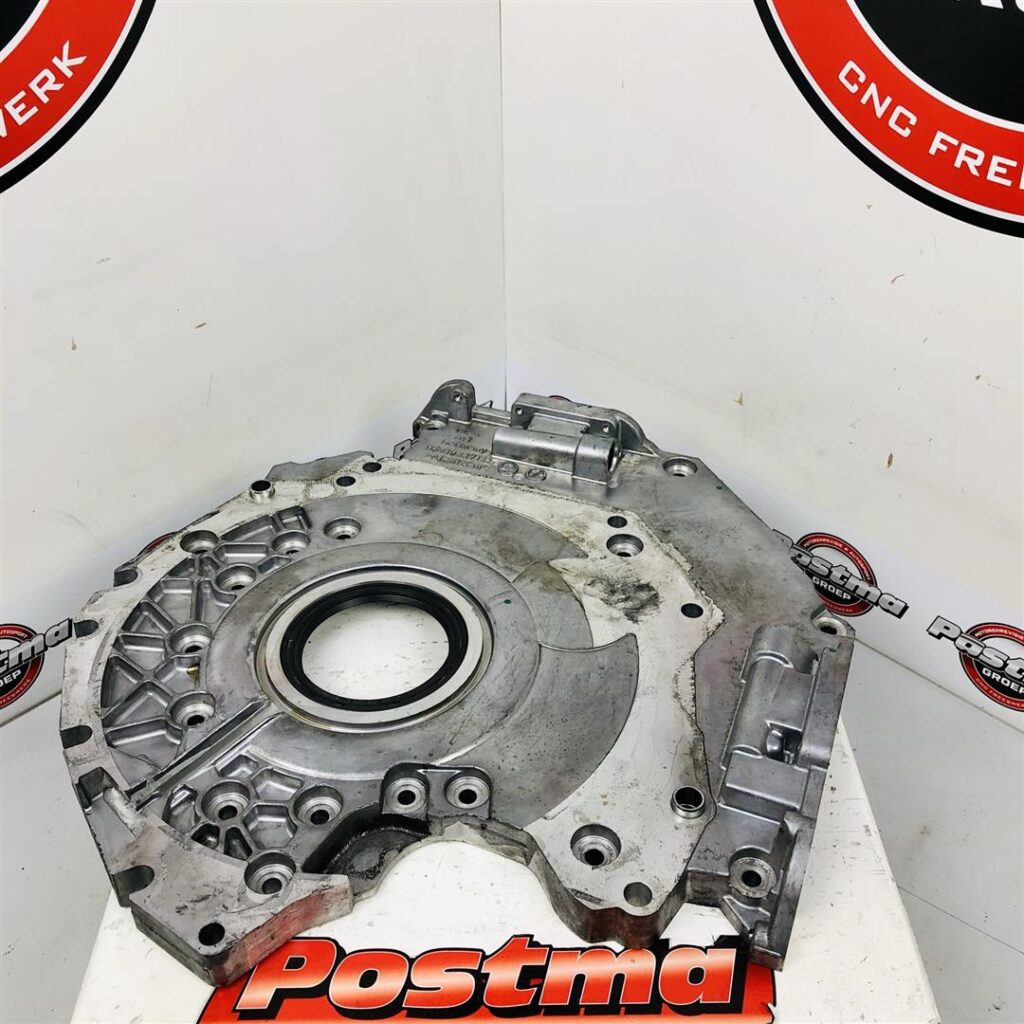 Audi A6 3.0 TDI V6 achterste keering deksel nr : 059103171C ...